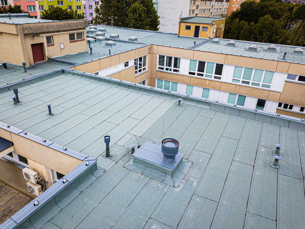 Střechy Zabojník Olomouc | Odborníci na pokládku a opravu